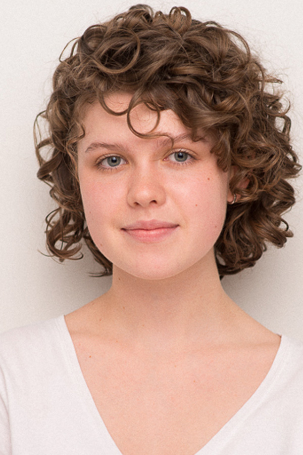 Mujeres – Kailash model